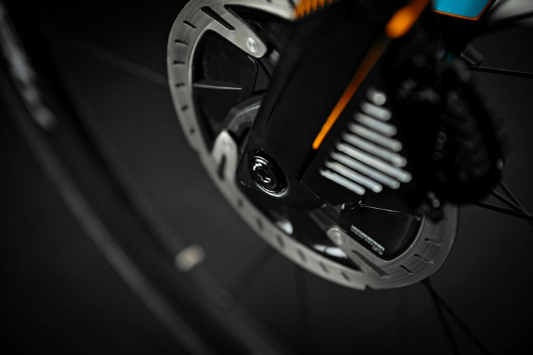 MERIDAリアクト2021モデルのスペックとインプレ | 空力が向上した第4世代のエアロロード | INNERTOP - インナートップ